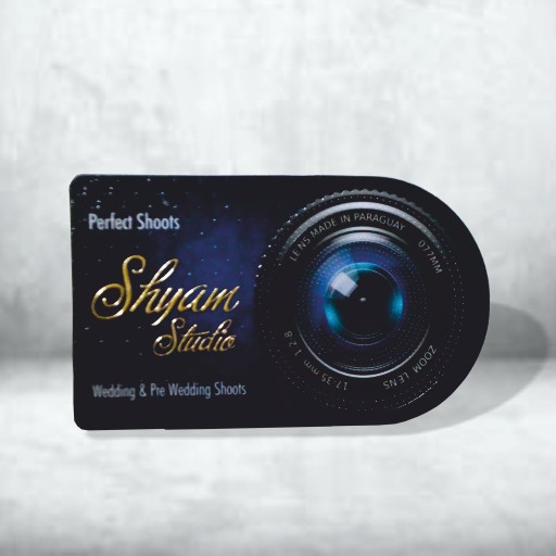 Half Capsule Premium Gold Foil Visiting Card 500 GSM - Printmister